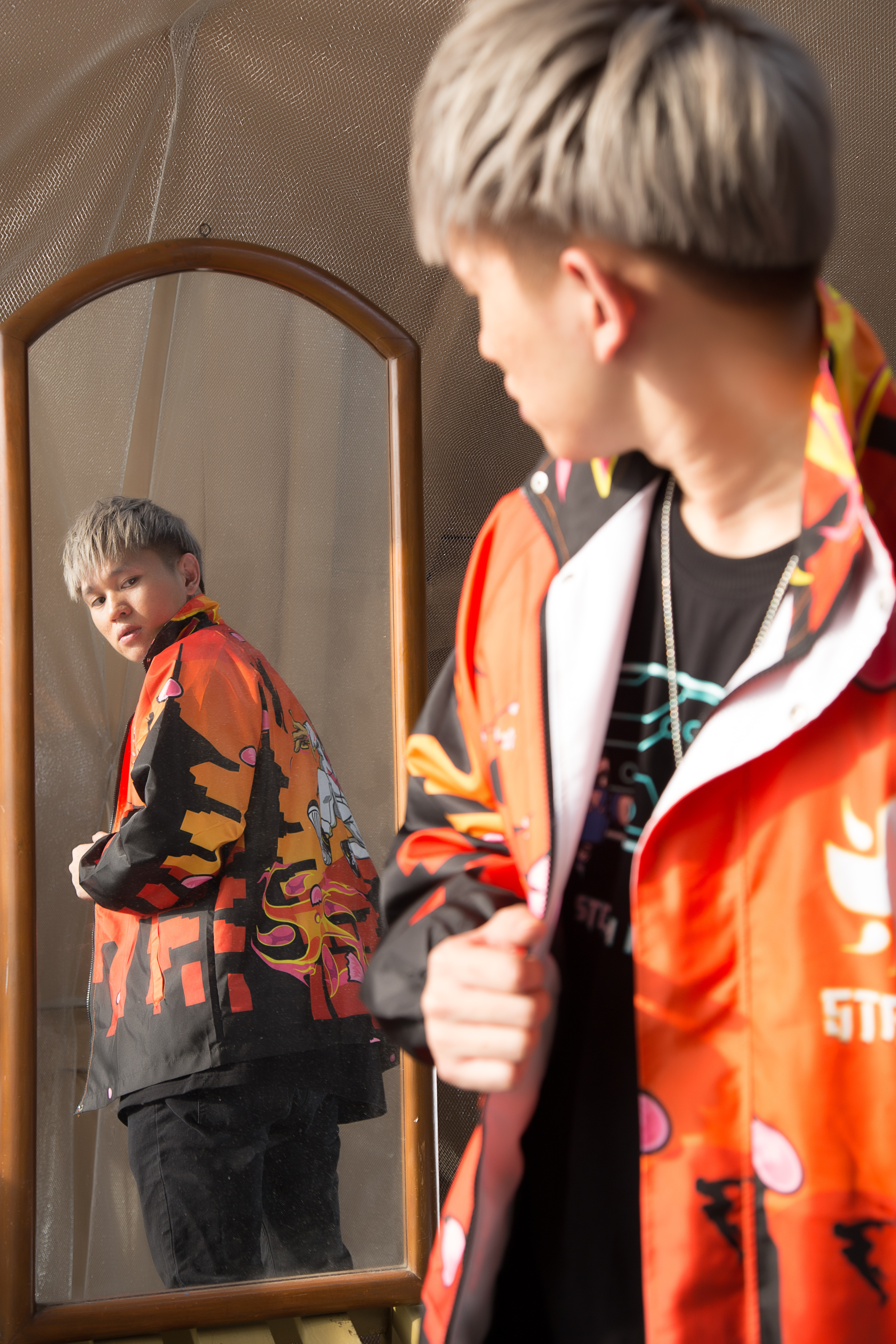 Lặng lẽ tung MV mới, B Ray lần đầu làm người tự kỷ trong tình yêu