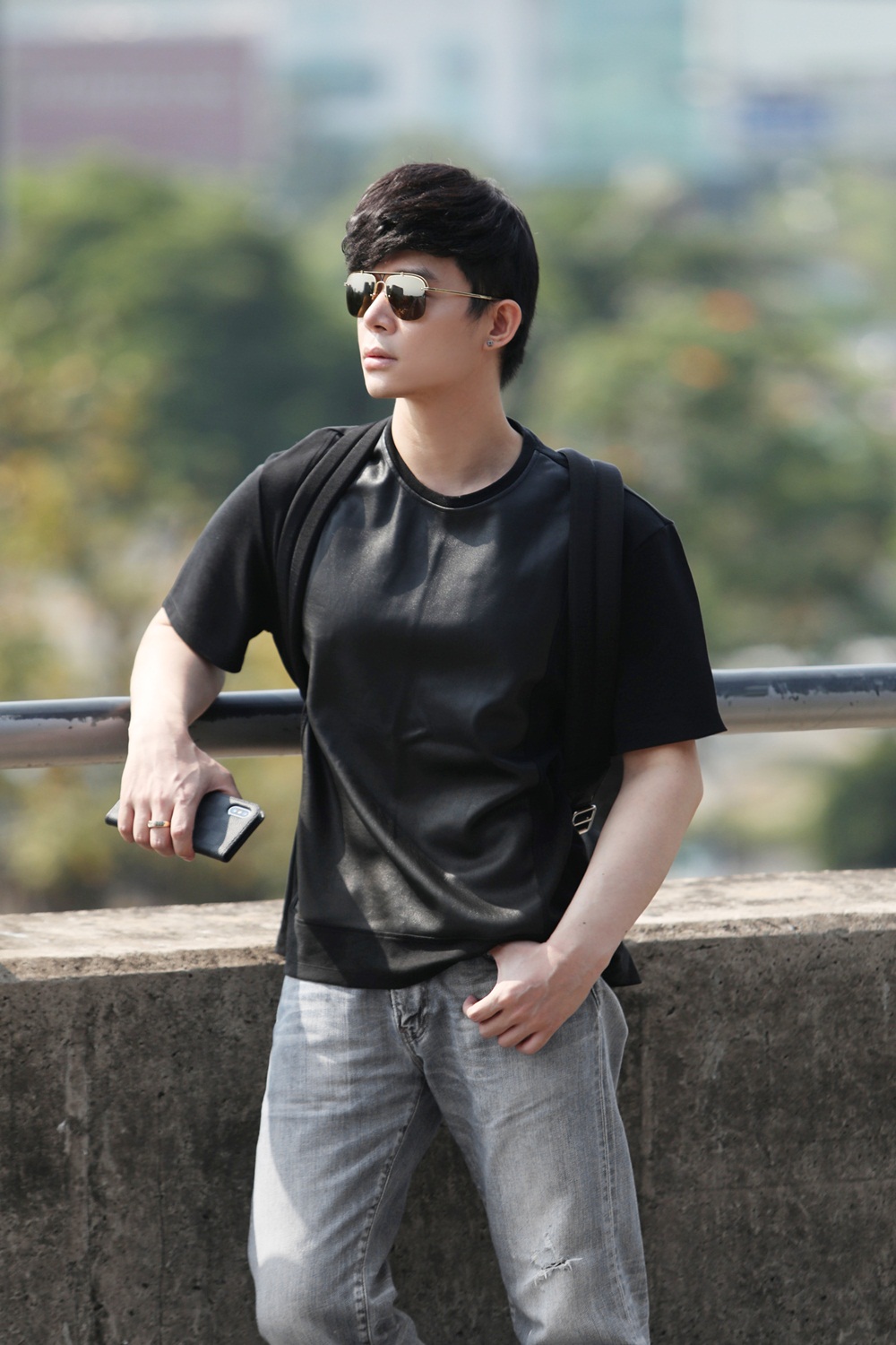 Làm ăn thua lỗ hơn 100 tỷ, Nathan Lee vẫn miễn phí tiền thuê mặt bằng ...