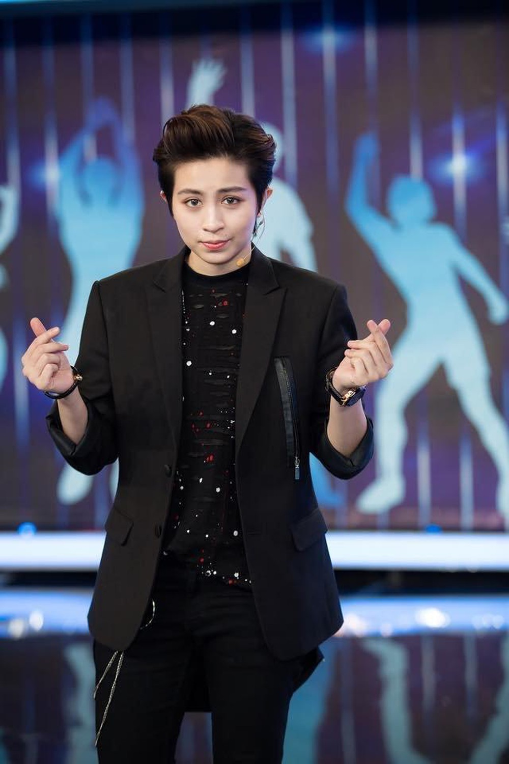 Gil Lê ngày càng chuẩn "nam thần", vừa điển trai vừa quyến rũ bảo sao ...