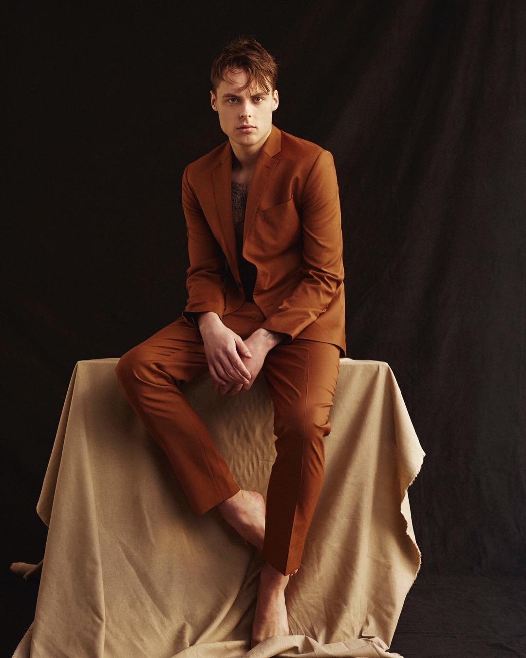 Cuộc sống xa hoa của chàng tỷ phú trẻ nhất thế giới: Con nhà đại gia ...