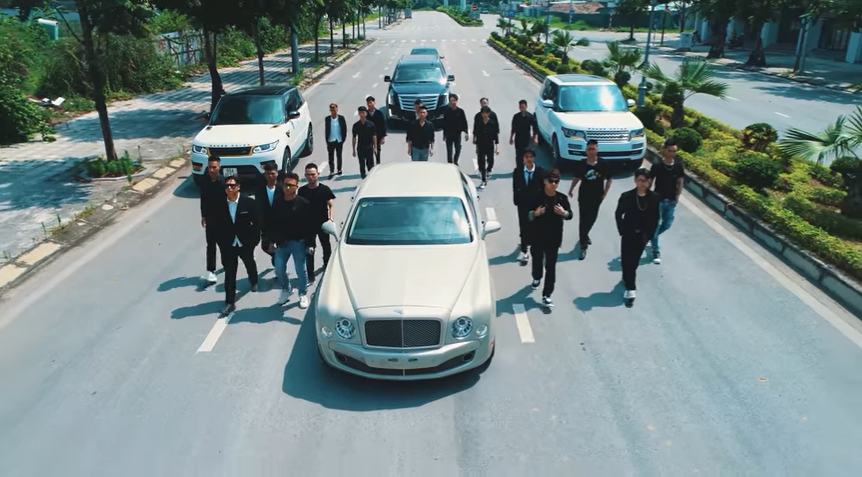 Huấn Hoa Hồng ra MV khuyên mọi người tránh xa cờ bạc