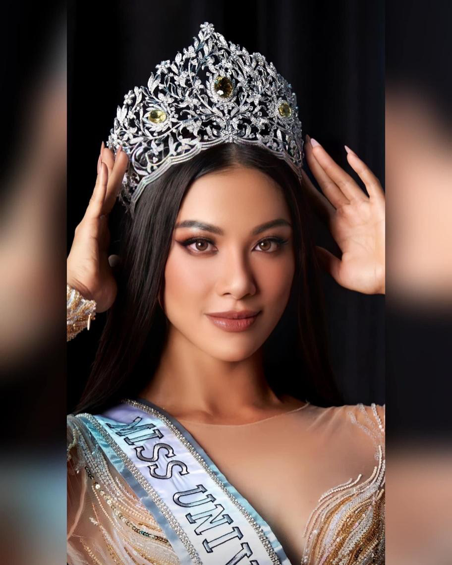 Kim Duyên và câu chuyện về chiếc vương miện “Phoenix by IJC” sẽ đồng ...