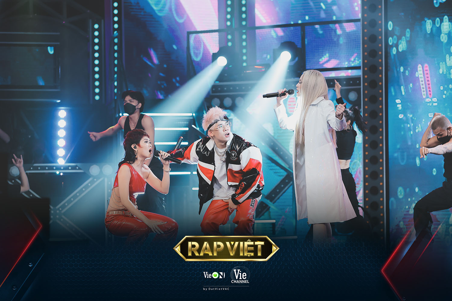 Rap Việt tập 10: Team Binz phá đảo sân khấu khiến Rhymastic - Wowy phải ...