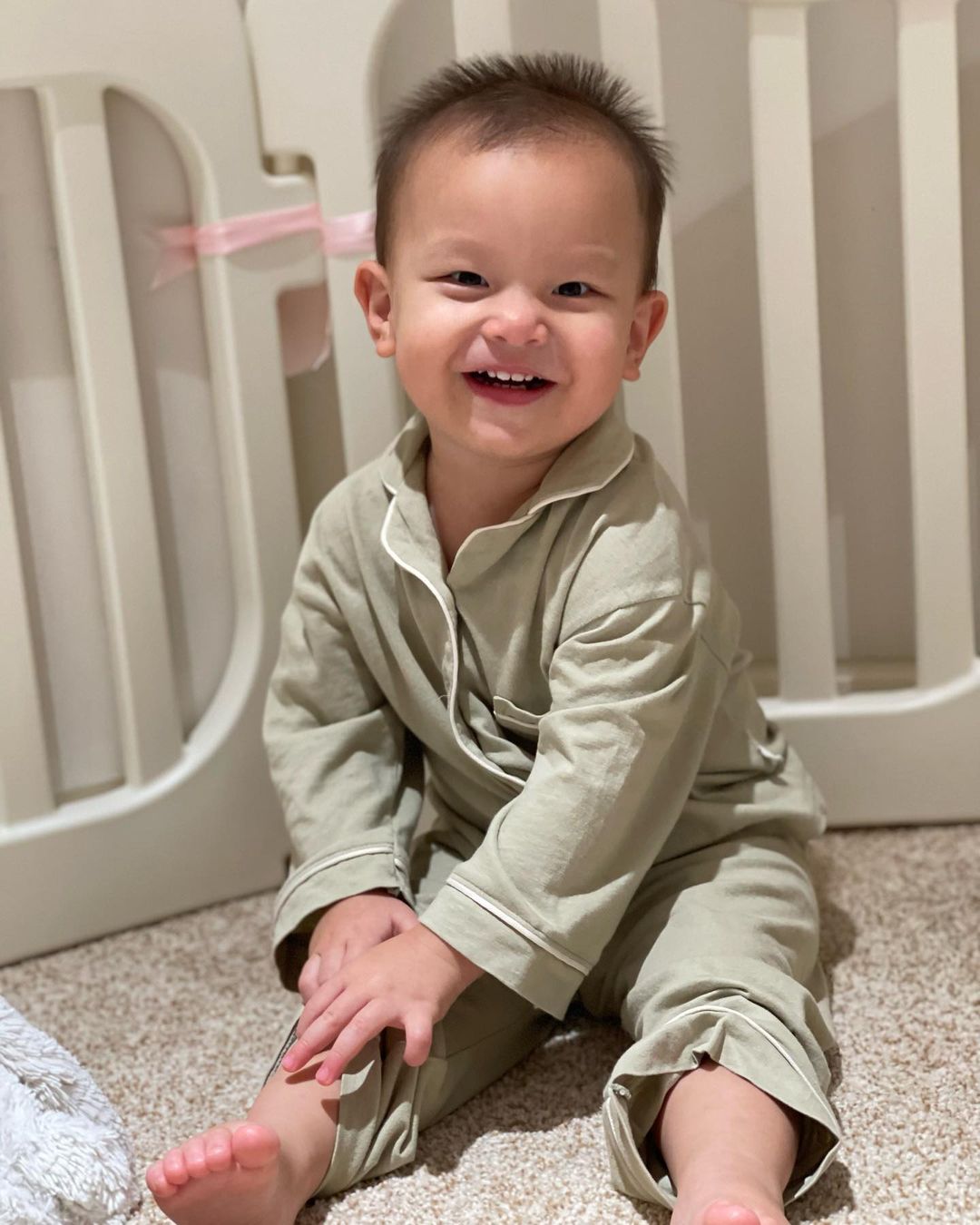 "Ông ú" Leon phạm lỗi khiến Hồ Ngọc Hà phải họp gia đình gấp