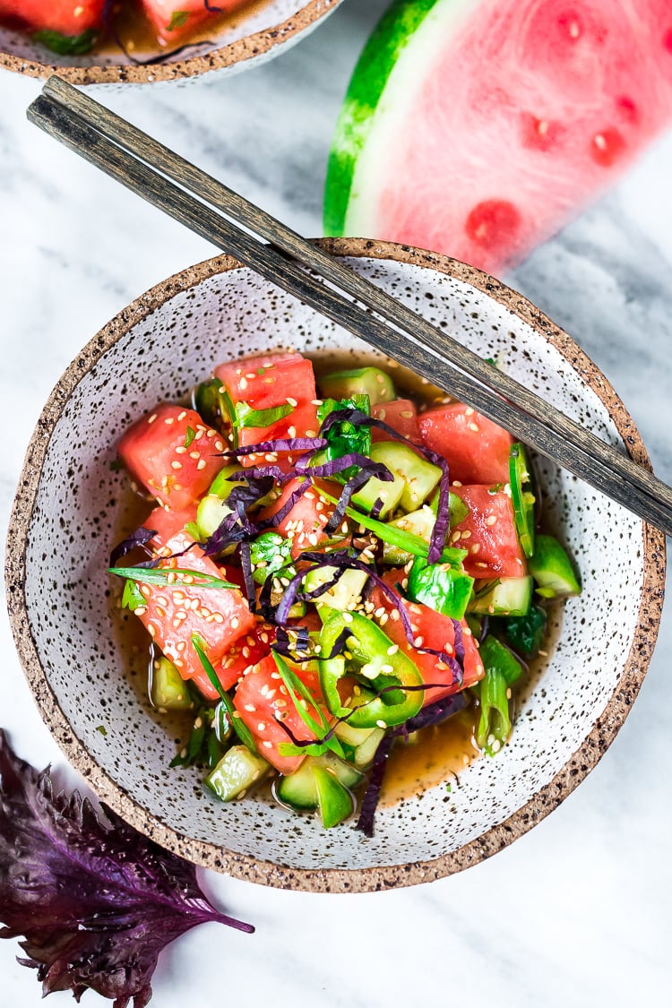 Cách làm salad dưa hấu dưỡng trắng da, giảm cân nhanh chóng