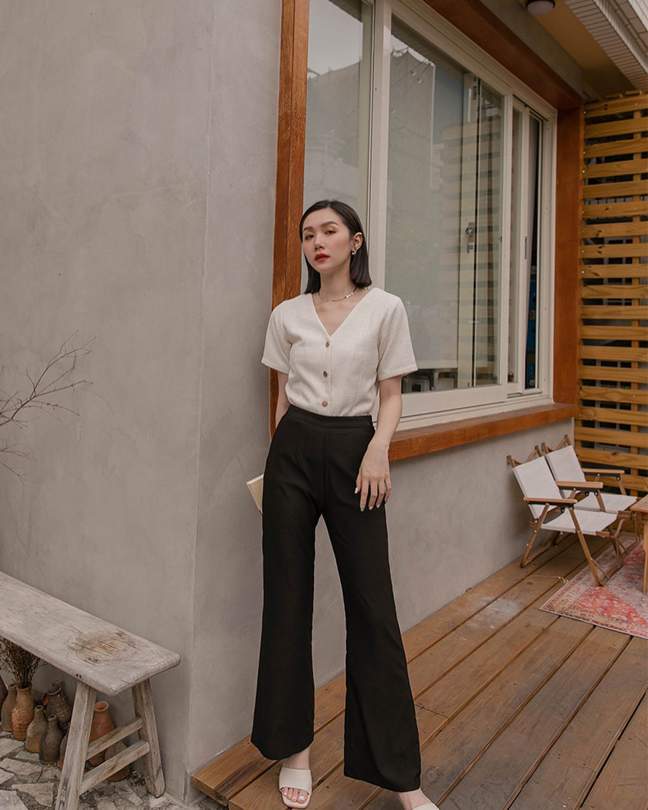 Mặc gì ngày mưa: 13 set đồ cho ngày mưa, đi làm hay đi chơi cũng đều ...