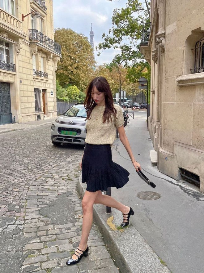 Tham khảo 5 kiểu áo sang trọng của phụ nữ Pháp để diện Tết