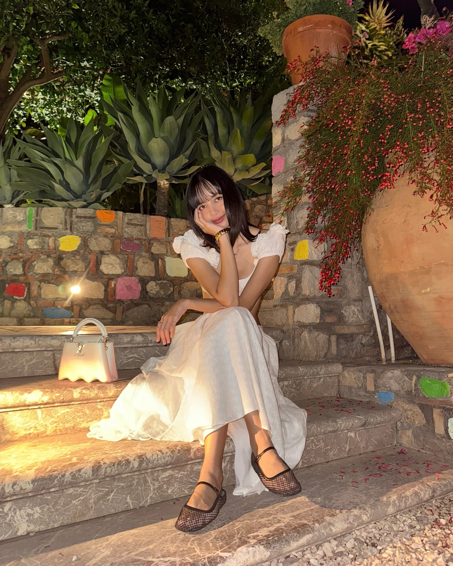 Lisa BLACKPINK: Lisa đẹp đỉnh cao với phong cách quyến rũ và đa dạng