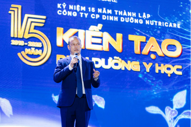 Ra mắt Metacare Colostrum – Nutricare đánh dấu 15 năm ứng dụng khoa học ...