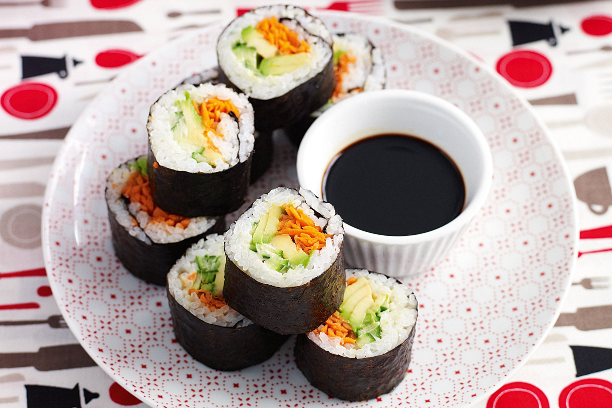 Ăn sushi Sán dây dài 1,6 mét sống trong bụng người đàn ông vì sở thích ...