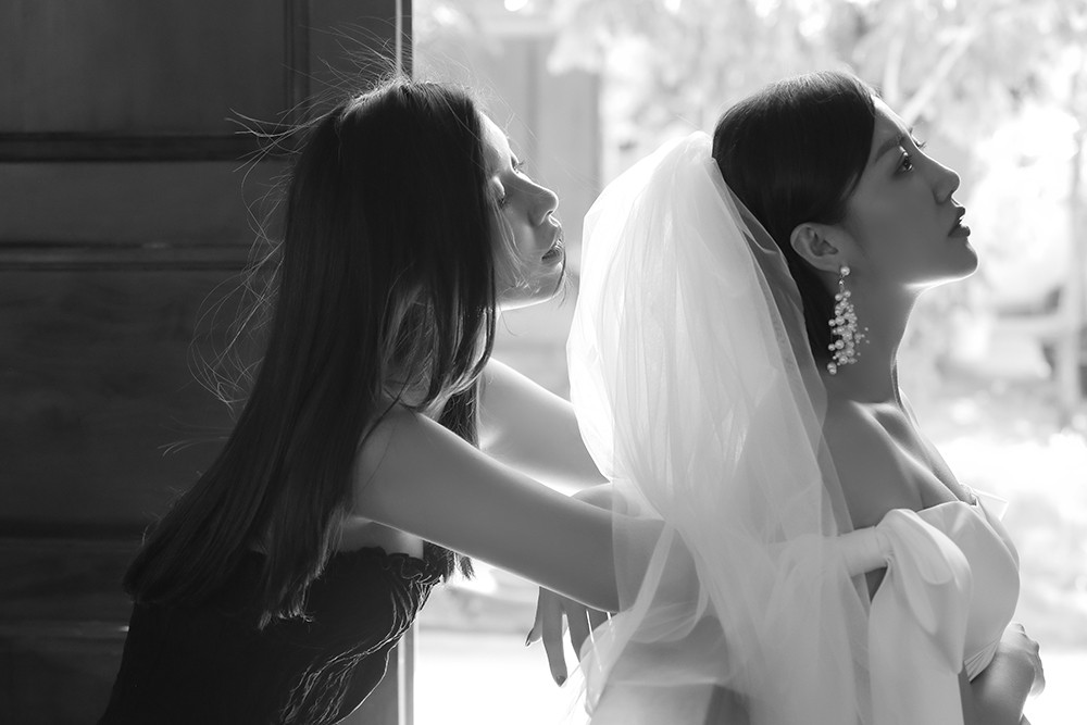 Không Phải Bùi Anh Tuấn Người Mà Văn Mai Hương Yêu Trong Mv Mới Lại Là Đồng Ánh Quỳnh