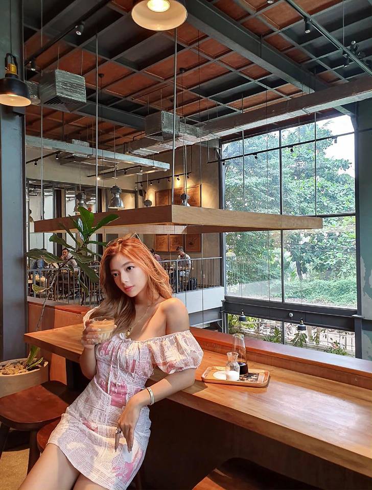 Nhan sắc rực rỡ, xinh như hoa hậu của Katleen Phan Võ - con gái nữ ...