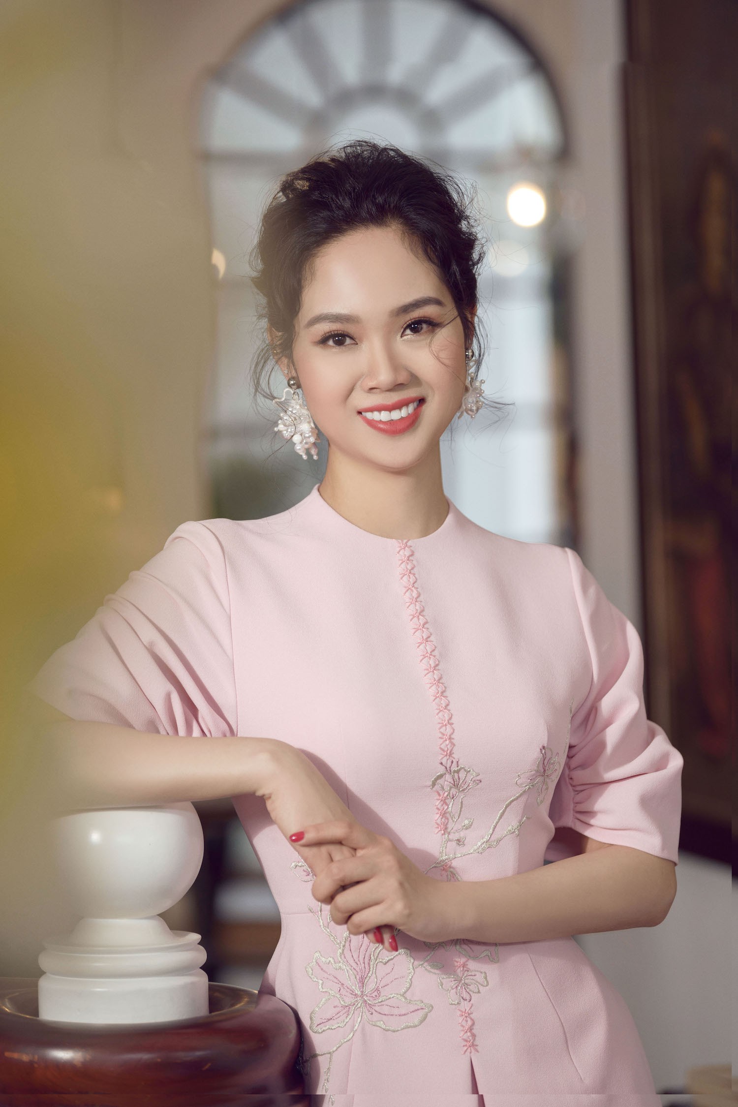 HHVN 2002 Phạm Thị Mai Phương: Người đẹp Việt đầu tiên lọt Top 15 HHTG ...