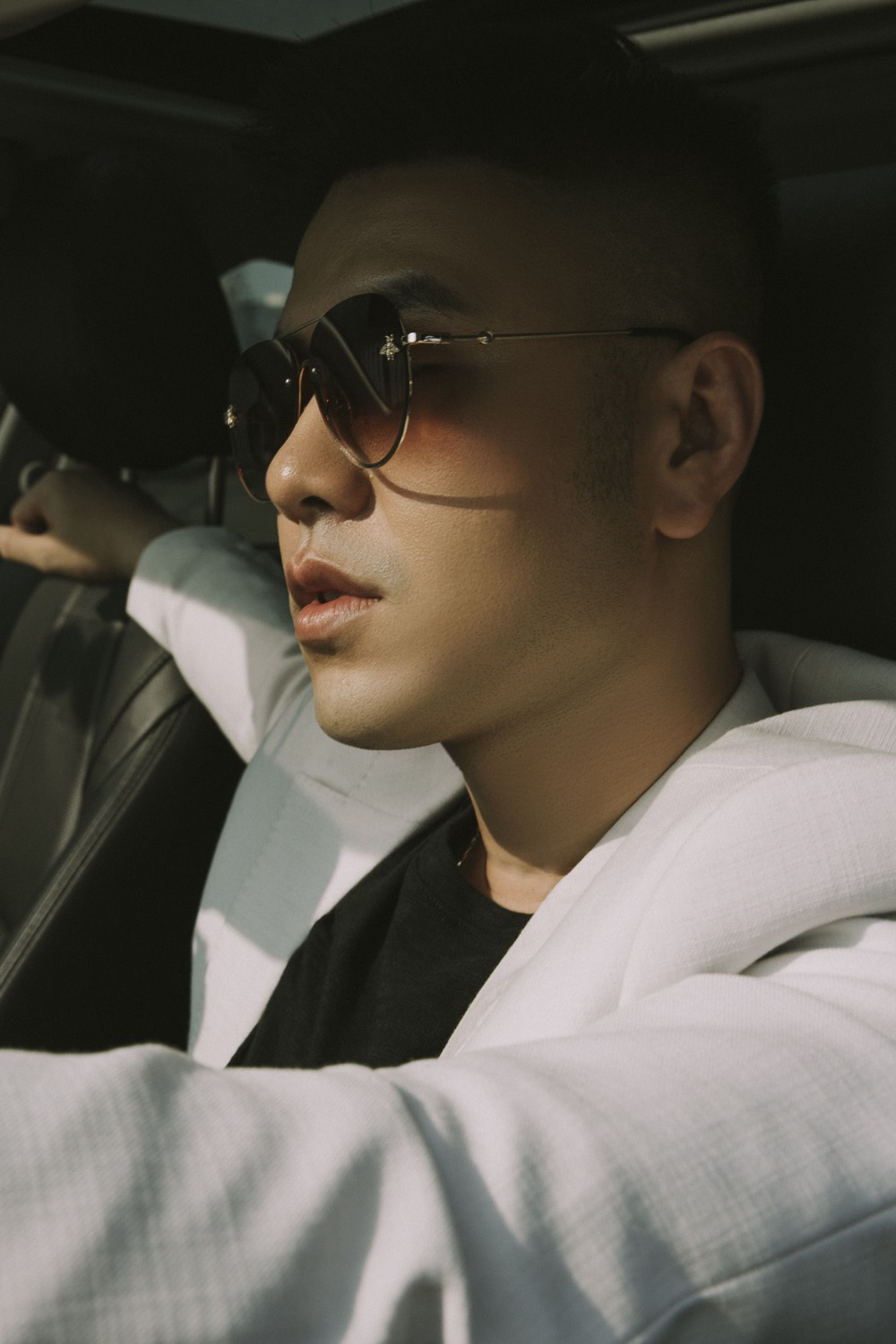 Akira Phan đẹp trai tái xuất sau khi dao kéo hết 300 triệu, hút mỡ toàn ...