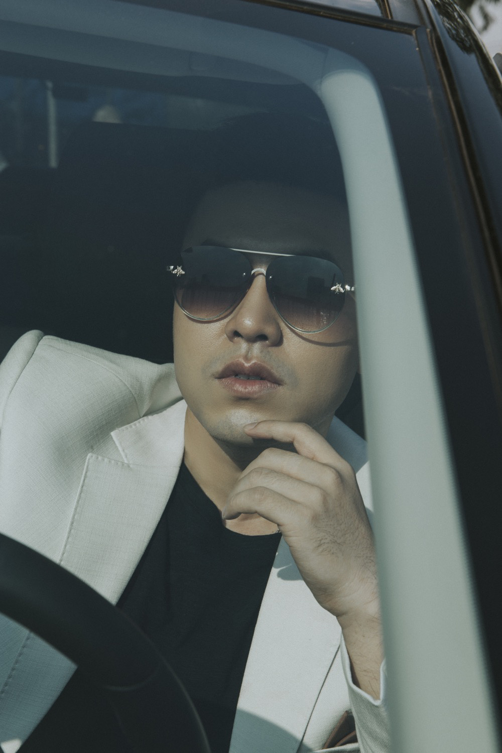 Akira Phan đẹp trai tái xuất sau khi dao kéo hết 300 triệu, hút mỡ toàn ...