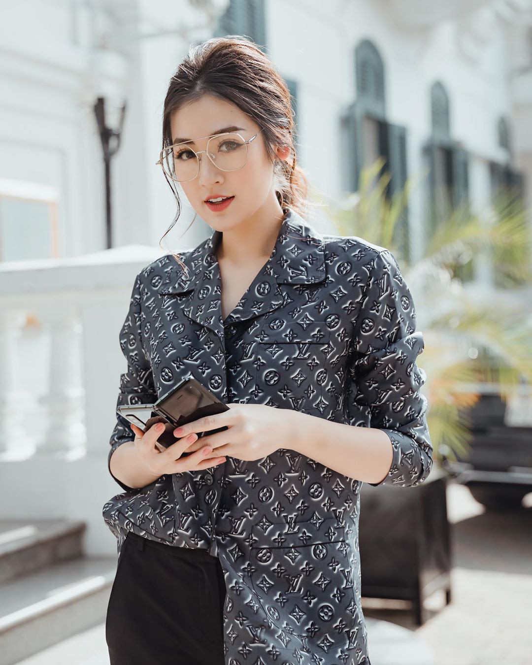 Style của Á hậu Tú Anh thời gian qua chính là kim chỉ nam để chị em mặc ...