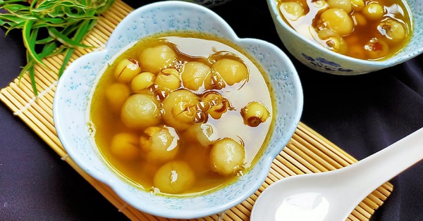 Nấu nồi chè sen nhãn thơm bùi cùng cả nhà thư giãn cuối tuần