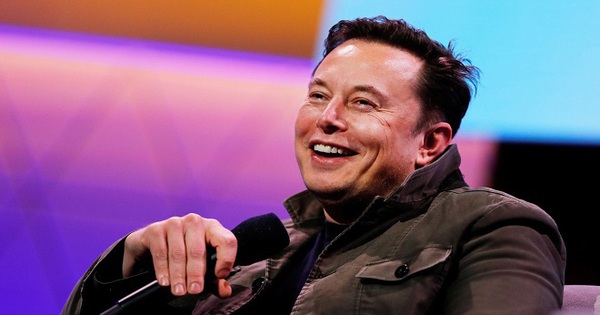 Elon Musk: 'Tôi chưa bao giờ học ở Harvard