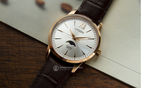 Đồng hồ Citizen Quartz WR50 giá bao nhiêu, có tốt không?