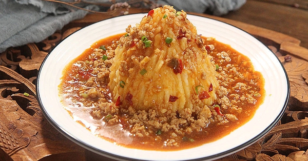 Khoai tây mọc mầm ăn được? Cách làm khoai tây thịt bằm