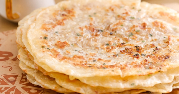 Cách làm bánh rán nhân thịt ăn sáng hay vặt cũng đều ngon