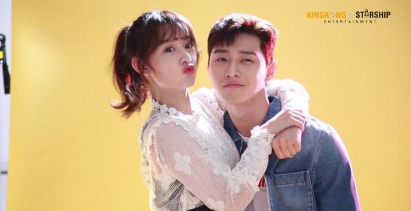 Choi Ae Ra và Go Dong Man - cặp đôi "hâm hâm dở dở" cũng có gu thời ...