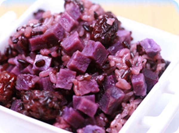 Độc đáo xôi tím