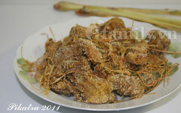 Món ngon cuối tuần: Gà rang muối