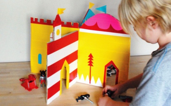 Đồ chơi giấy: Tường thành Bát-đa