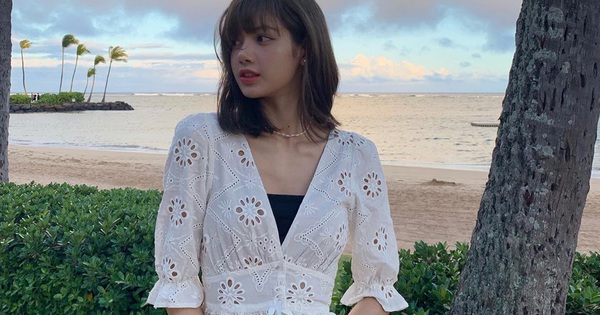 BST đồ hiệu bóc giá đến đâu "phỏng tay" đến đó của Lisa: Món "bình bình ...