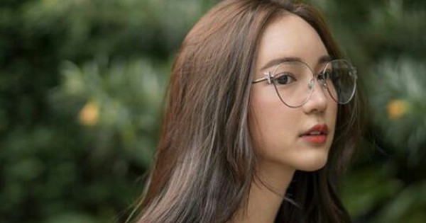 Nhìn mâm cơm trưa của bố mẹ chồng, tôi rưng rưng nước mắt