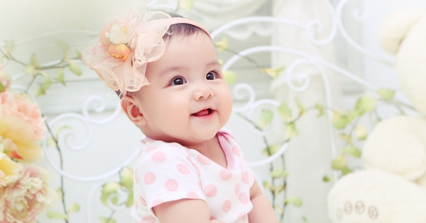 Mẹ chồng đối xử bất công vì con dâu chỉ sinh toàn con gái