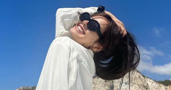 Chỉ trong 1 tiếng, Lisa khiến hơn 3 triệu người xốn xang