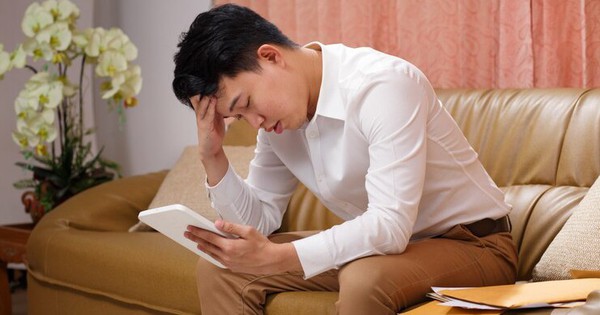 Gặp lại vợ cũ, cô ấy cho tôi xem tấm ảnh, tiết lộ sự thật 10 năm trước khiến tôi chao đảo