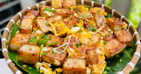 Cách làm bánh bột chiên trứng thơm ngon ăn vặt siêu ngon