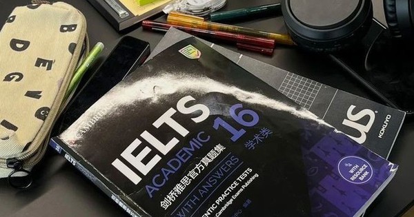 Lướt MXH thấy ai cũng "flex" IELTS 8.0, 9.0… tưởng 6.5 là làng nhàng nhưng thực tế lại như gáo ...